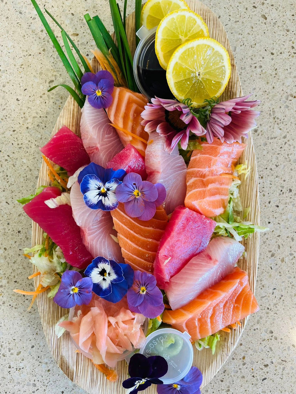 Small Sashimi Platter - Nosh & Nibble
